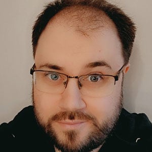 About Us - Try Hard Guides